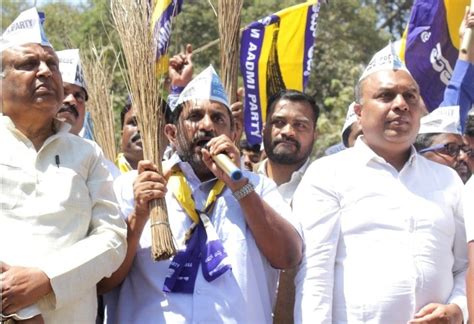 Aap Sounds Poll Bugle With ‘broom Is The Solution Campaign The