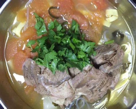 【牛肉烩面的做法步骤图，牛肉烩面怎么做好吃】仔七七下厨房