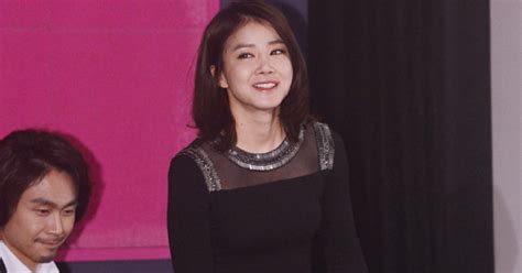 Td포토 블랙 초미니 이시영 가녀린 각선미~