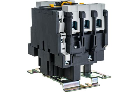 Контактор IEK КМИ-34012, 40А, 400В, 1НО;1НЗ, ИЭК, KKM31-040-400-11 ...