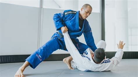 Here Are The Top 3 Ways To Smother Your Opponents In Bjj Evolve