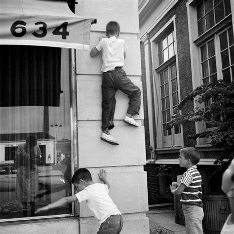 Vivian Maier A Photographer Found And More The New York Times