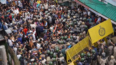 Uttarkashi News बाजार बंद हिंदू संगठन का प्रदर्शन आखिर उत्तरकाशी