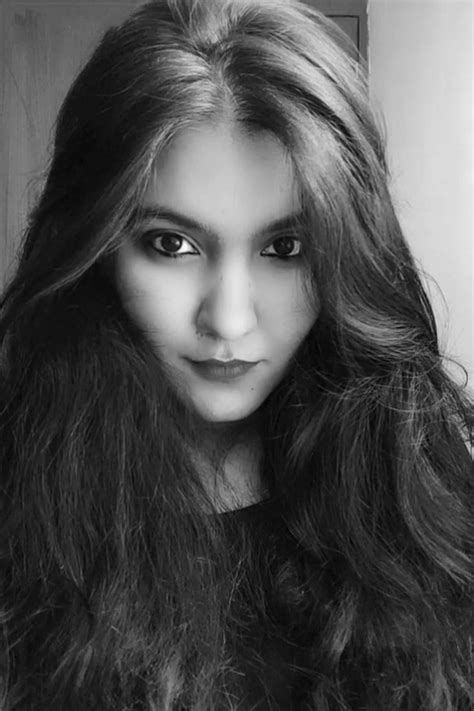 Hemangi Ojha Medium