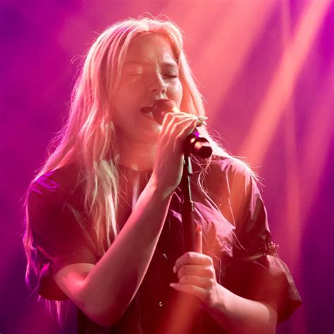 Astrid S Wallpapers Top Free Astrid S Backgrounds Wallpaperaccess