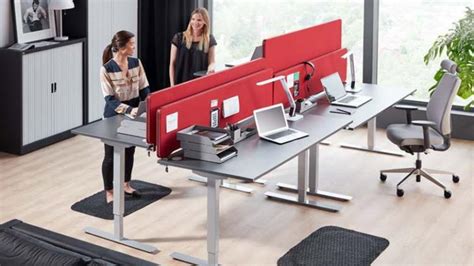 Benefits Of Using Office Desk Partitions Densipaper