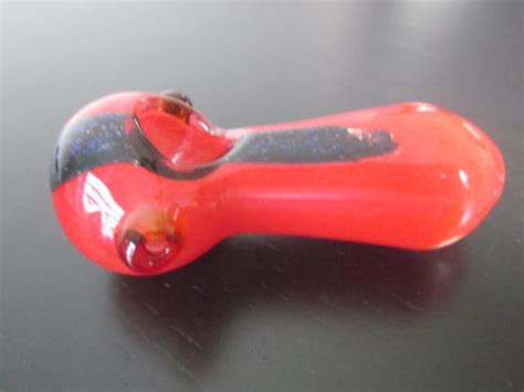 Beautiful Organic Red Glass Smoking Pipes For Weed Ganja