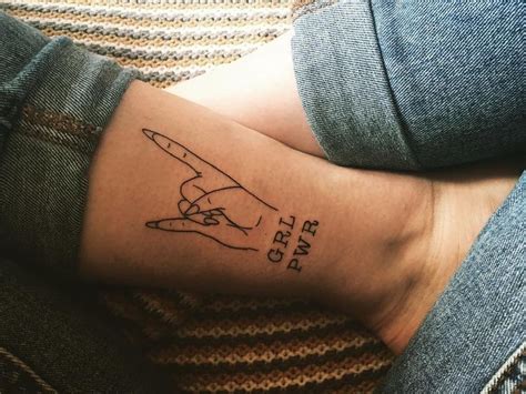 Hot Tattoos Tattoos And Piercings Small Tattoos Temporary Tattoos