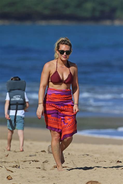 Naked Hilary Duff Added 07192016 By Bot