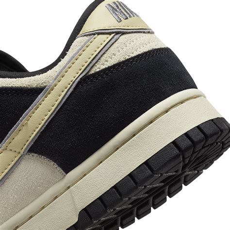 Nike Dunk Low Wmns Black Suede Mar 2023 Dv3054 001