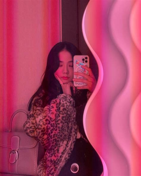 Blackpink Perú Instagram Jisoo Actualizó Su Cuenta