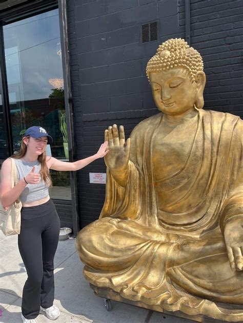 Kelly Mccarthy Medium