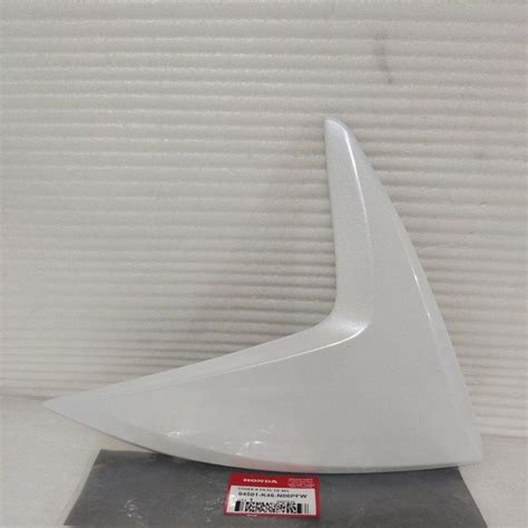 Jual Legshield Leksil Sayap Luar Kanan Honda Vario 110 FI Putih