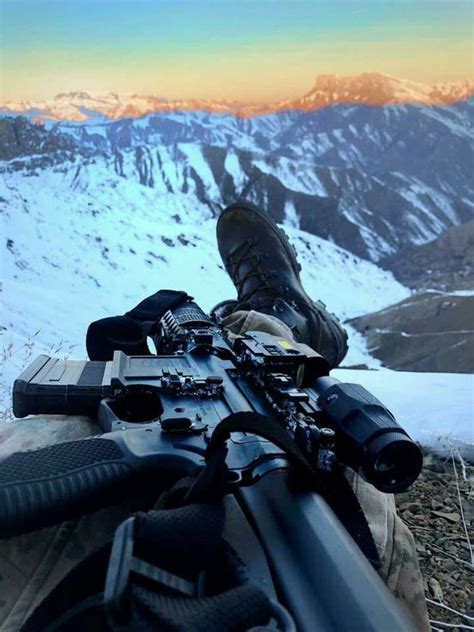 სამხედრო სამოსი