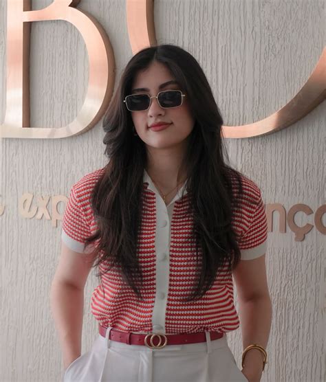 Laine 💖 ‎التوب متوفر 💞💞 توب ستايل اولد ماني مخطط مع ازرار جداً جميل و