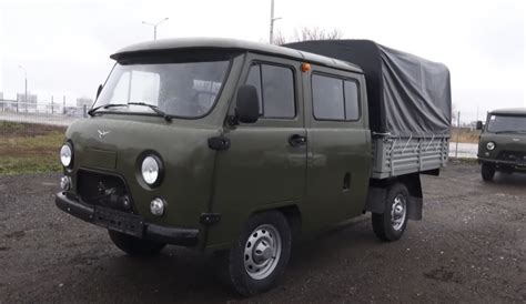 УАЗ-39094 «Фермер» – лучший автомобиль для сельской местности