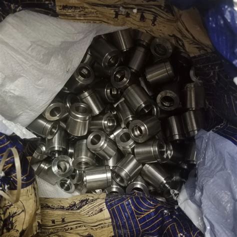 Ss Plug With Socket At Best Price In Mumbai By Taj Engineering Works