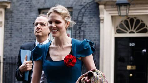 Erotic Book By Boris Johnsons Former Aide Will Feature Sex Scenes In Commons Offices Mirror