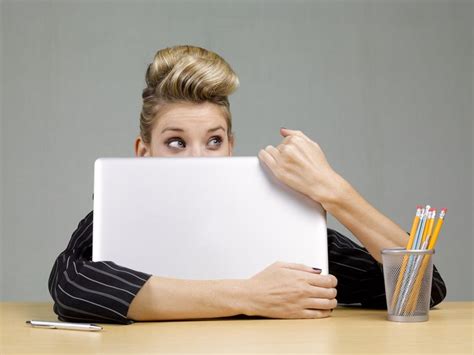 How To Hide The Taskbar In Windows