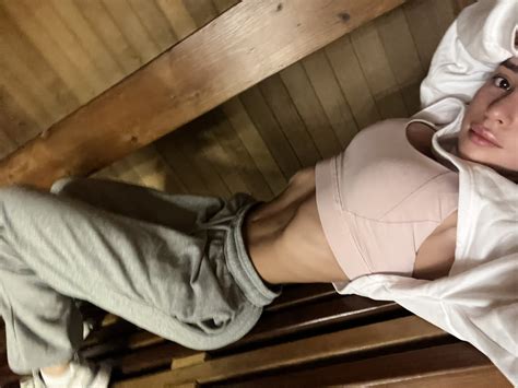 TW Pornstars Veronicaperasso Twitter I Like To Cook Myself In The
