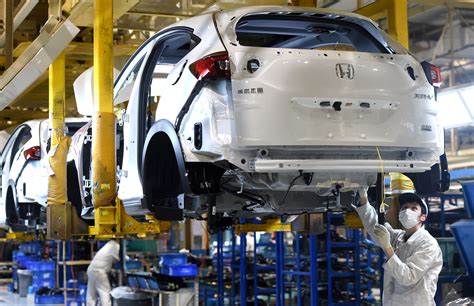 Los adivinas Revelan qué país y qué grupo automotor produce más autos por cada minuto La Tercera