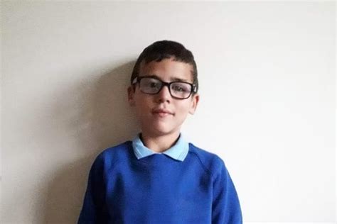 De banhos frios a agressões mãe é acusada de morte do filho após realizar punição castigos