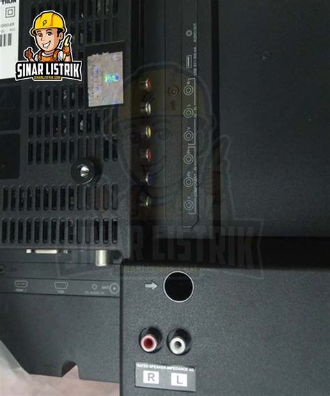POLYTRON PLD 32T1850 Bazzoke TV LED 32 Inch Politron 32T1850