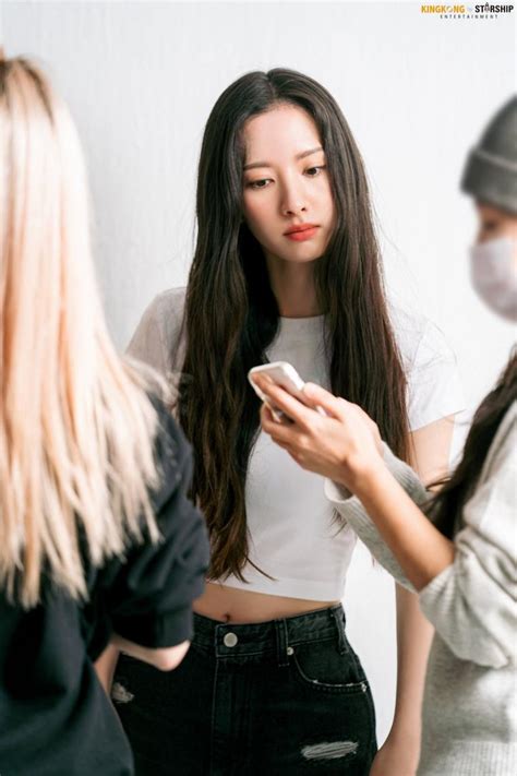 보나김지연 우주소녀 마리끌레르 화보 비하인드 And 조선변호사