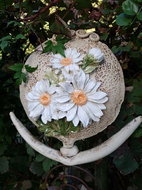 Pin Von Keramikgartentheis Michaela Th Auf Gartenkeramik Skulpturen