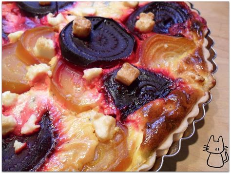 La tête dans le chaudron Quiche à la betterave et au fromage feta