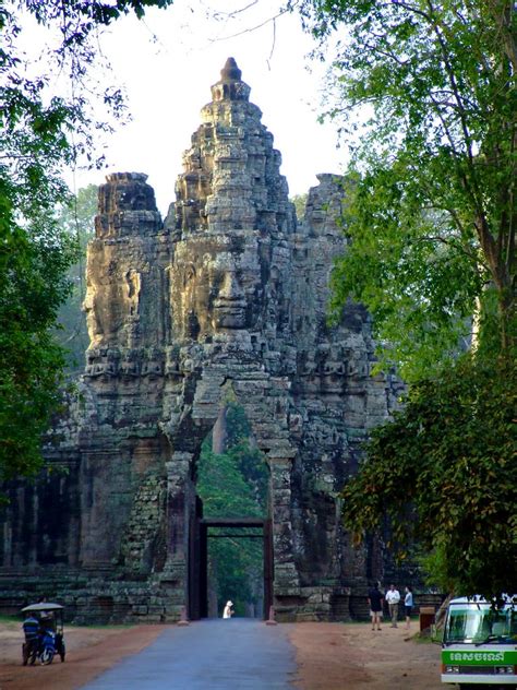 Tips For Travellers Visiting Angkor Wat Cambodia