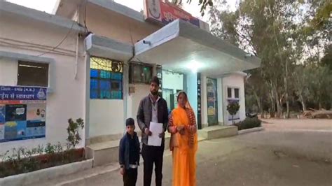 चार साल पहले दर्ज हुआ मुकदमा अब भी खतरे के साये में दलित परिवार Sp से