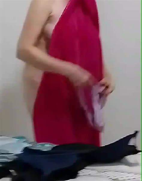 Amateur Busty Crown Leaked Online Cnn Amador