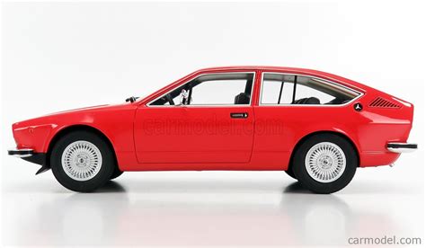 Cult Scale Models Cml083 3 Scale 118 Alfa Romeo Alfetta Gt 18 1974