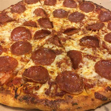 Dominos Large Or Pan Three Topping Pizza For 799 Miami On The Cheap