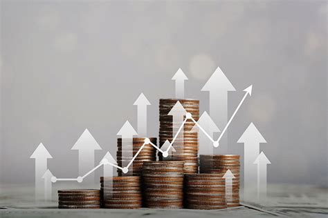 پیش‌بینی حجم و نرخ رشد نقدینگی تا پایان سال ۱۴۰۳ شهرآرانیوز