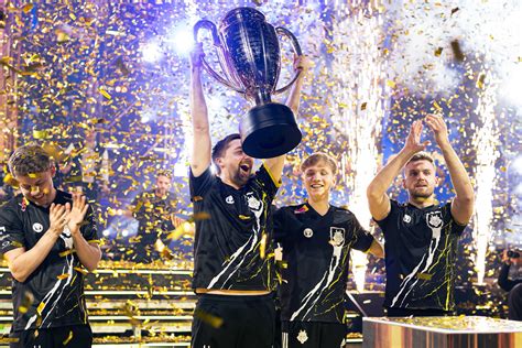 G2 Esports on Twitter: "No better way to start your week 🥰 https://t.co ...