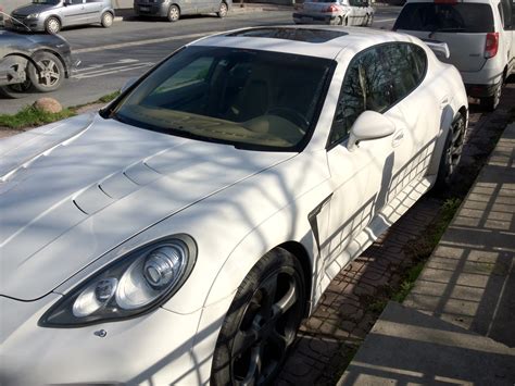 Ferrari Maserati Bentley Porsche Lamborghini Maçka Nişantaşı