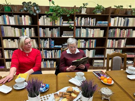JESIENNE SPOTKANIE POETYCKIE W BIBLIOTECE Centrum Kultury Kłobuk w