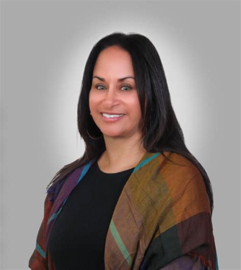 Ahf • إليزابيث باليت