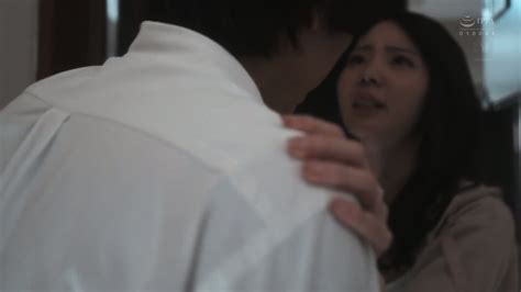 Morning Intercom ~the Sexually Frustrated Housewife Next Door Suddenly Comes Over ~ Meguri