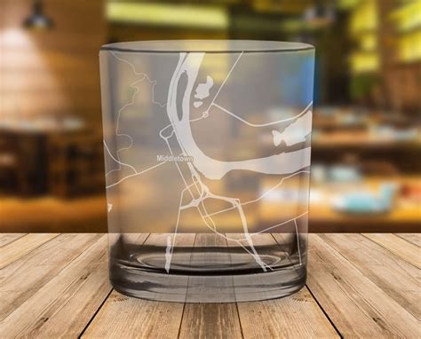 Middletown Connecticut Map Whiskey Glass T Map Glasses
