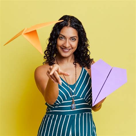 Review Aliya Kanani Where Ya From From At Goodwill Club