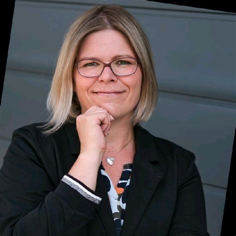 Susanne Renner Mitarbeiter Im Vertriebsinnendienst Dct Delta Ag