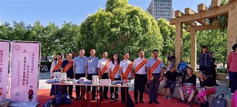 法律服务进社区 普法宣传助民生活动群众中信公证处