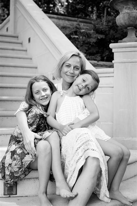 Discover 900 Marta Dusseldorp And Inspirational Women Ideas Tv Drama Actresses Period