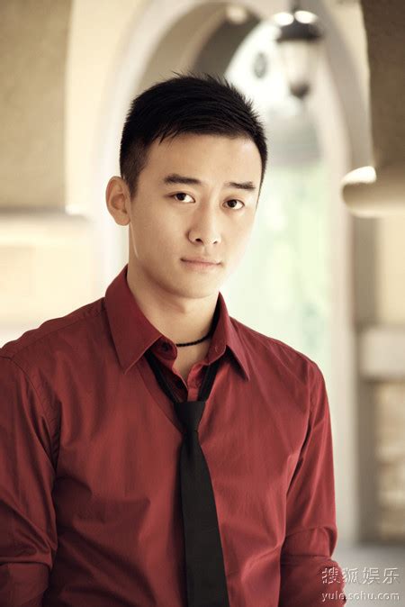 郑奇《先结婚后恋爱》热播 上演凤凰男逆袭 搜狐娱乐