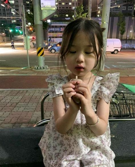 اطفال كوريين Fotoğraf Bebek Psikolojik Gerilim