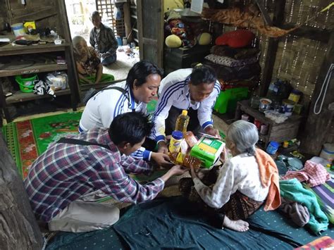 ဆင်ပေါင်ဝဲမြို့၌ ပြာသိုလပြည့် အမေများနေ့တွင် ရွှေရောင်မျိုးဆက်သစ
