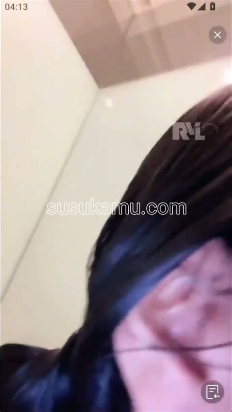 Bokep Indo Syelin Live Sambil Mandi Plus Colmek